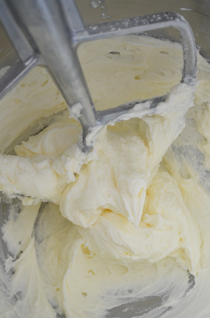 [VIDEO] Small Batch Vanilla Buttercream Frosting