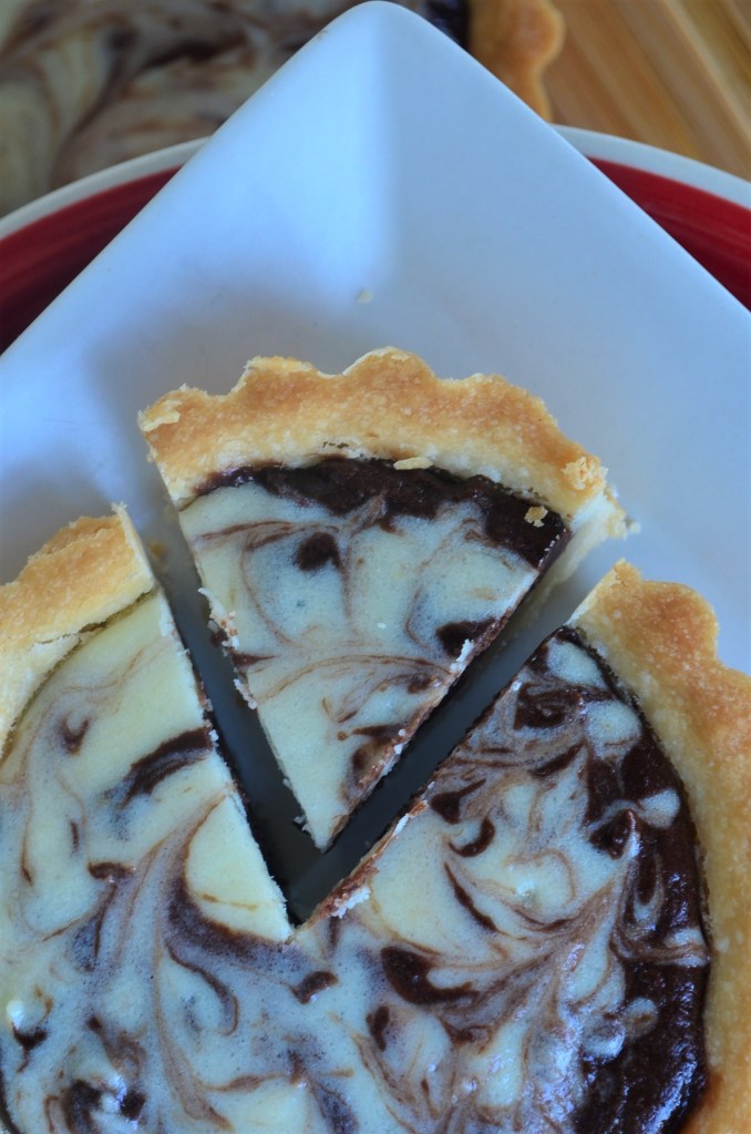 Chocolate Marble Shortbread Cheese Tart