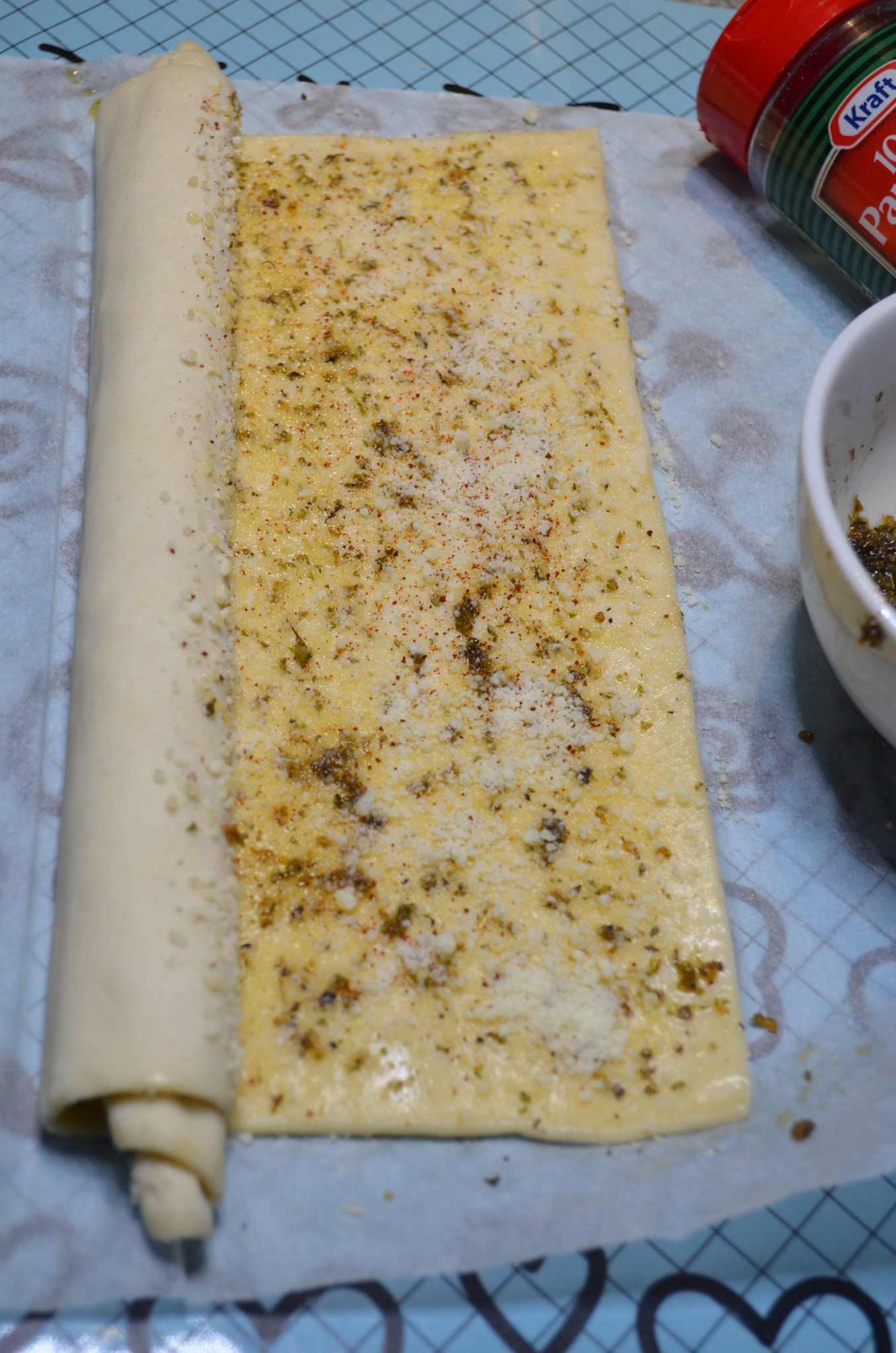 Baked Garlic Parmesan Puff-Pastry Bites