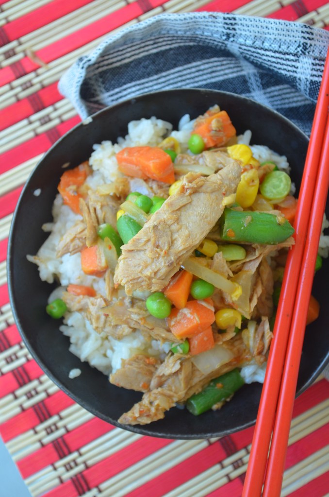 One Pan Tuna Rice Bowl, Ready in 15 Minutes!