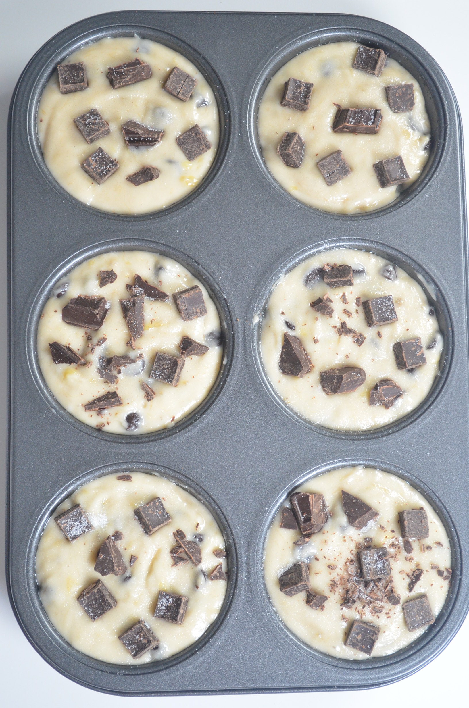 [VIDEO] Bakery Style Jumbo Banana Chocolate Chip Muffin