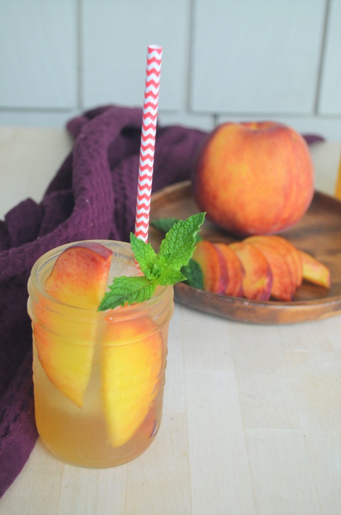 Friday Drink Day – Cold Brew Peach & Mint Iced Tea