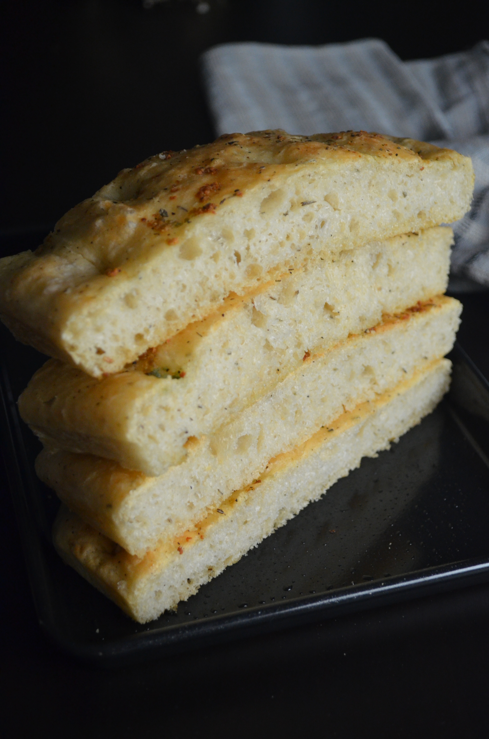 [VIDEO] Small Batch Easy Garlic and Herb Focaccia Bread