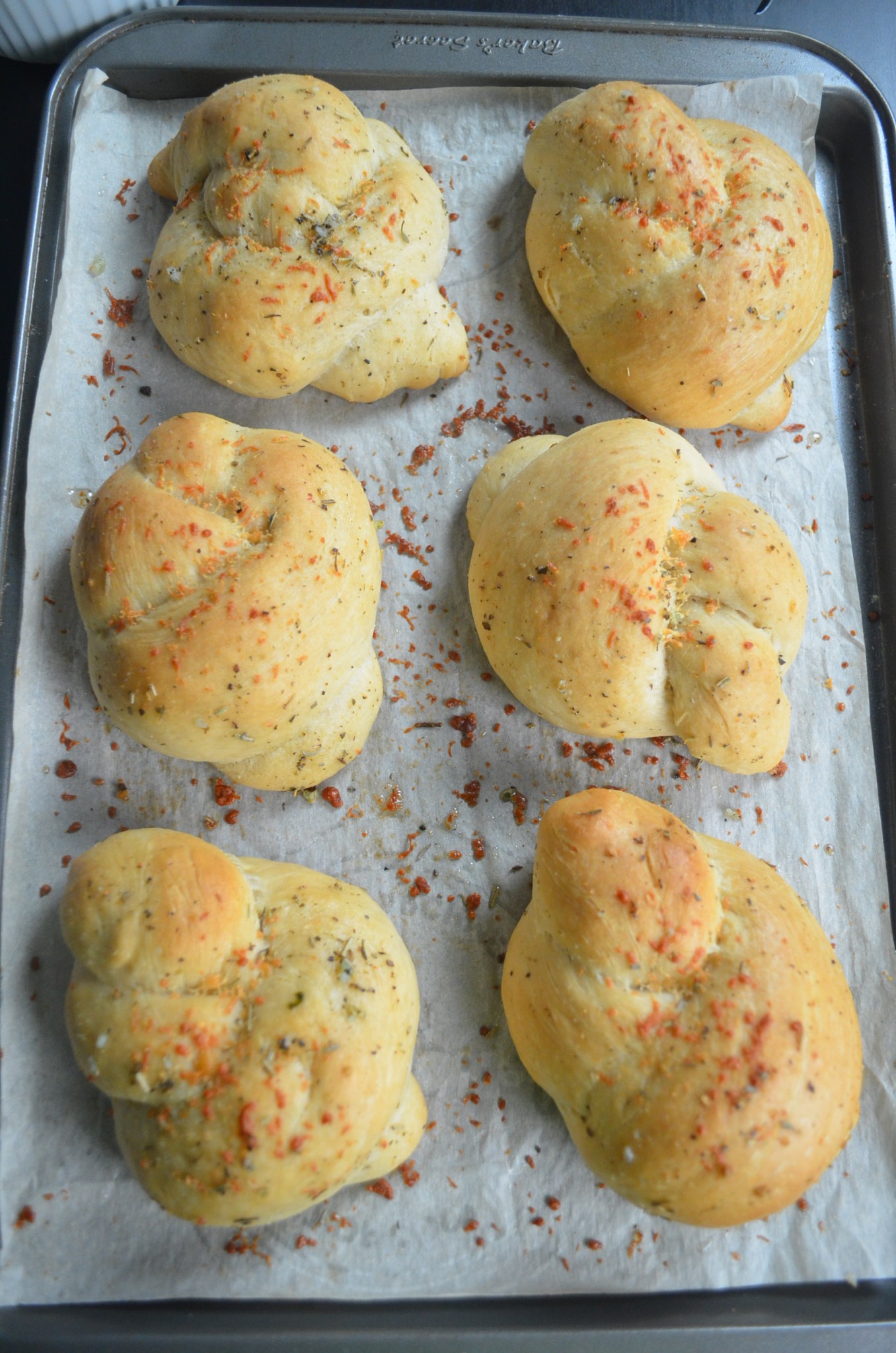 Small Batch Garlic Parmesan Knot Bread (Makes 6)