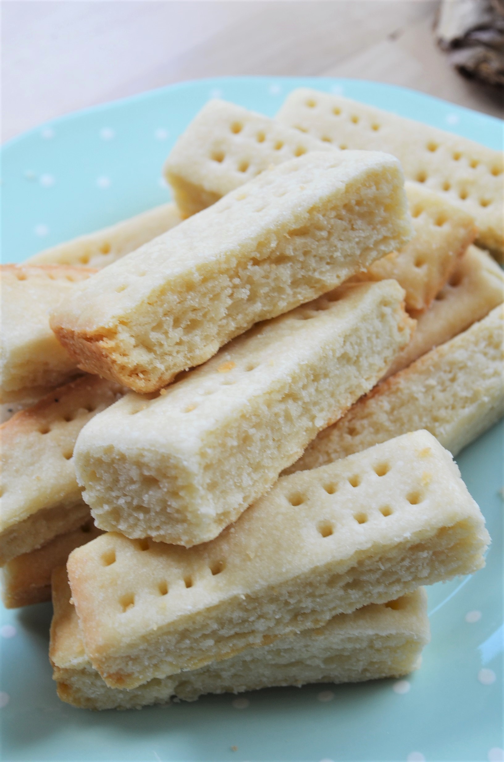 [VIDEO] The Easier Way to Make Shortbread Cookie (Small Batch)