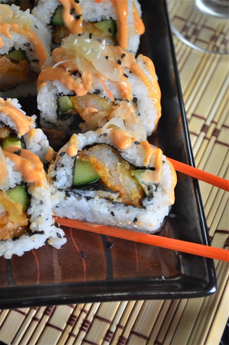 [VIDEO] Shrimp Tempura Roll (Dynamite Roll)