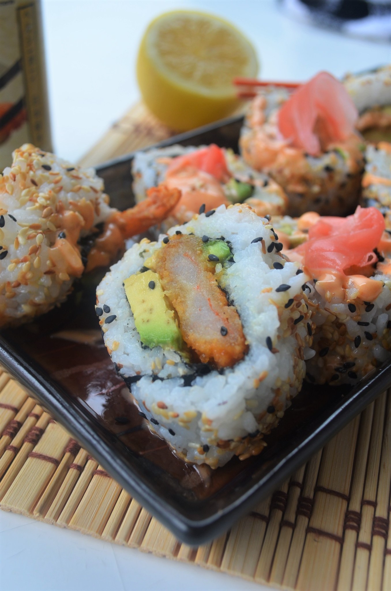 [VIDEO] Shrimp Tempura Roll (Dynamite Roll)