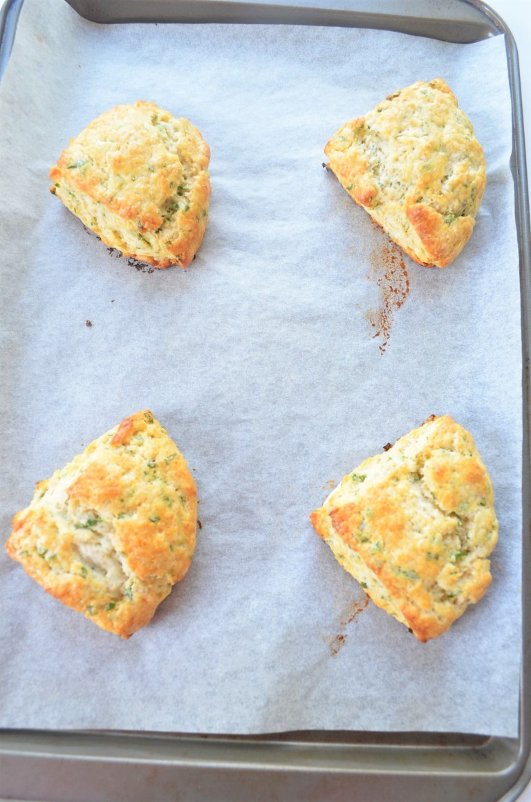 [VIDEO] Small Batch Garlic Chives Scones (Makes 4)