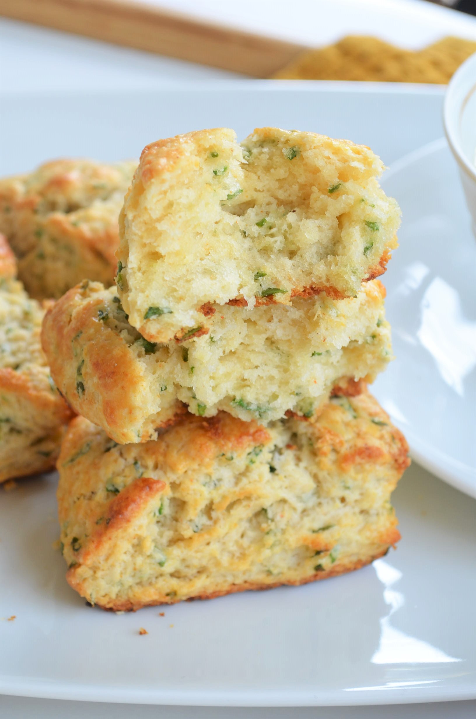 [VIDEO] Small Batch Garlic Chives Scones (Makes 4)