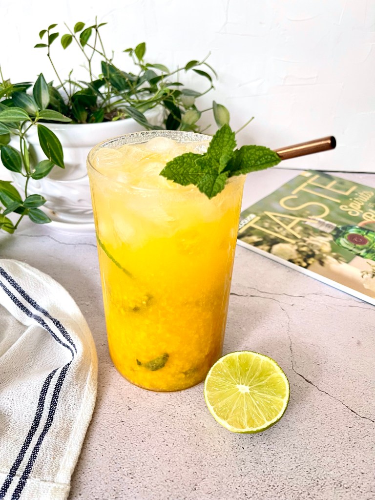 [VIDEO] Non-Alcoholic Mango Mojito